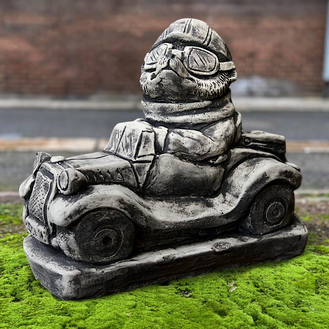 Hedgehog Driving Car Statue Concrete Hedgehog Figurine Animal Garden ...