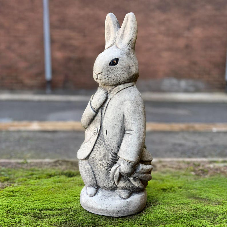 Outdoor Peter Rabbit Figurine Concrete Rabbit Statue Stone Animal ...