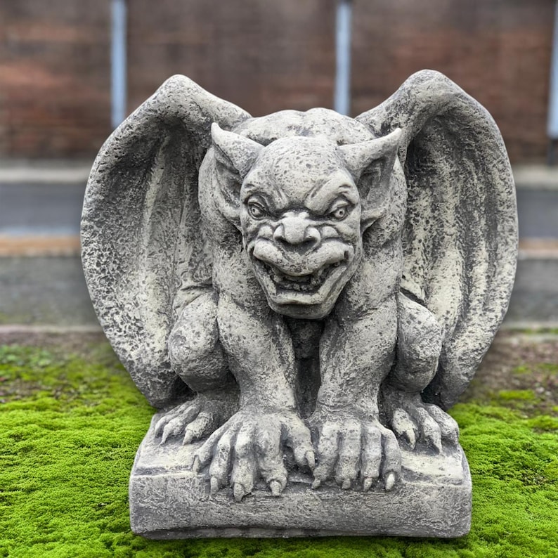 Large Gargoyle Statue Gothic Garden Decor Concrete Guardian Gargoyle ...
