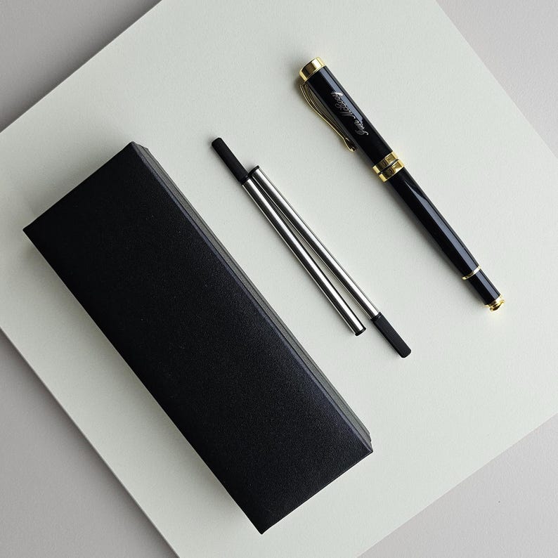 Custom Engraved Pen Gift Set | Personalised Graduation Present or ...