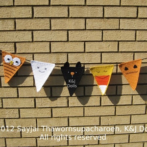 Halloween Bunting, PDF Crochet Pattern With English, Italian, Dutch and ...