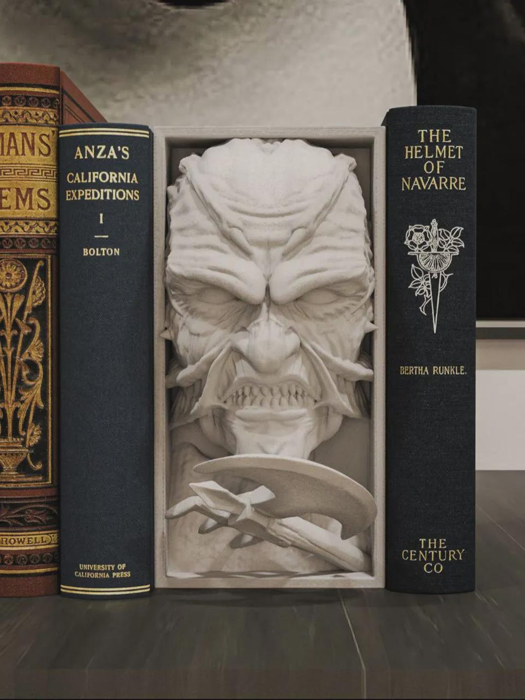 The Creeper Book Nook: 3D Printed Jeepers Creepers Horror Decor - Etsy