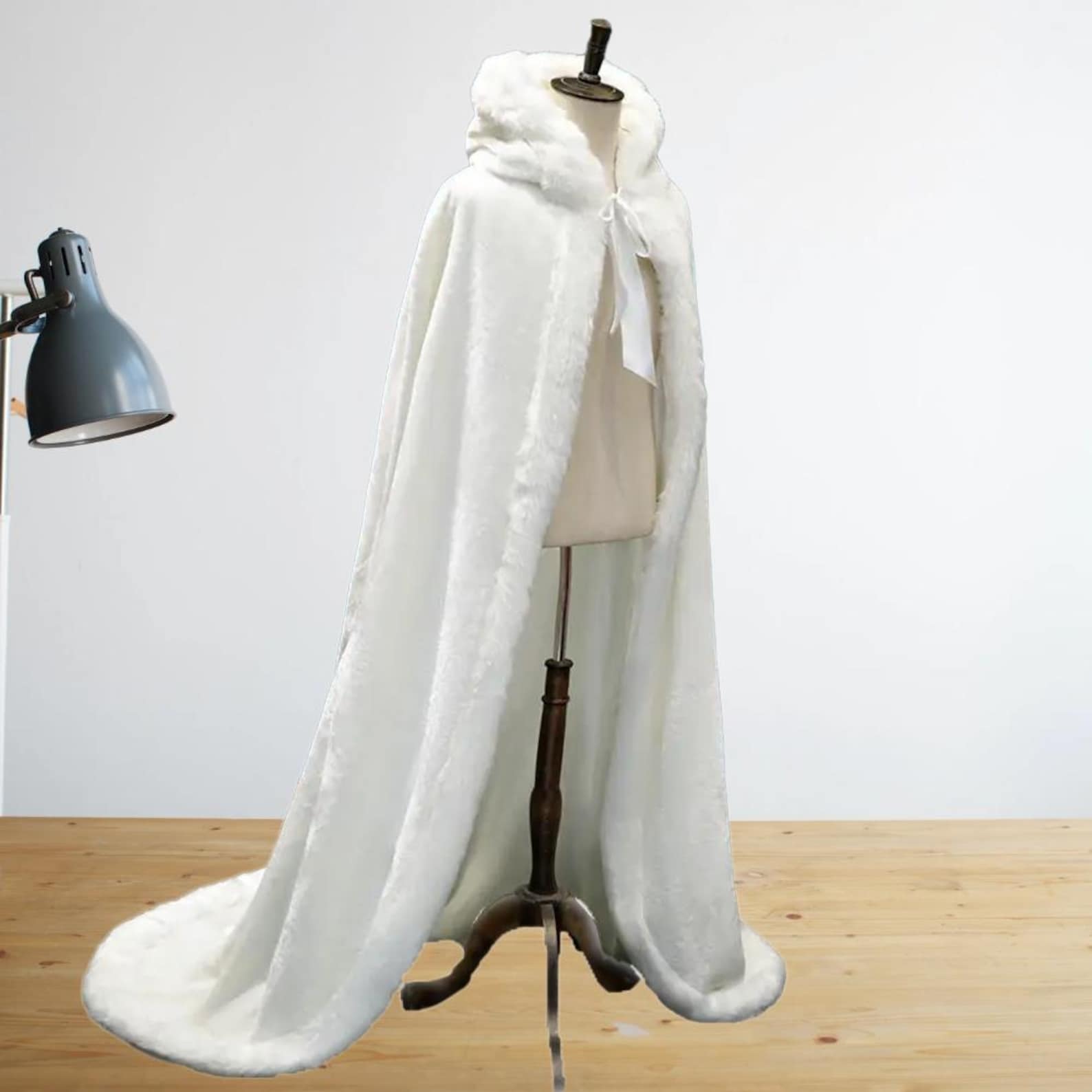 Winter Bridal Cape With Warm Faux Fur Trim, Gorgeous Wedding Cloaks ...