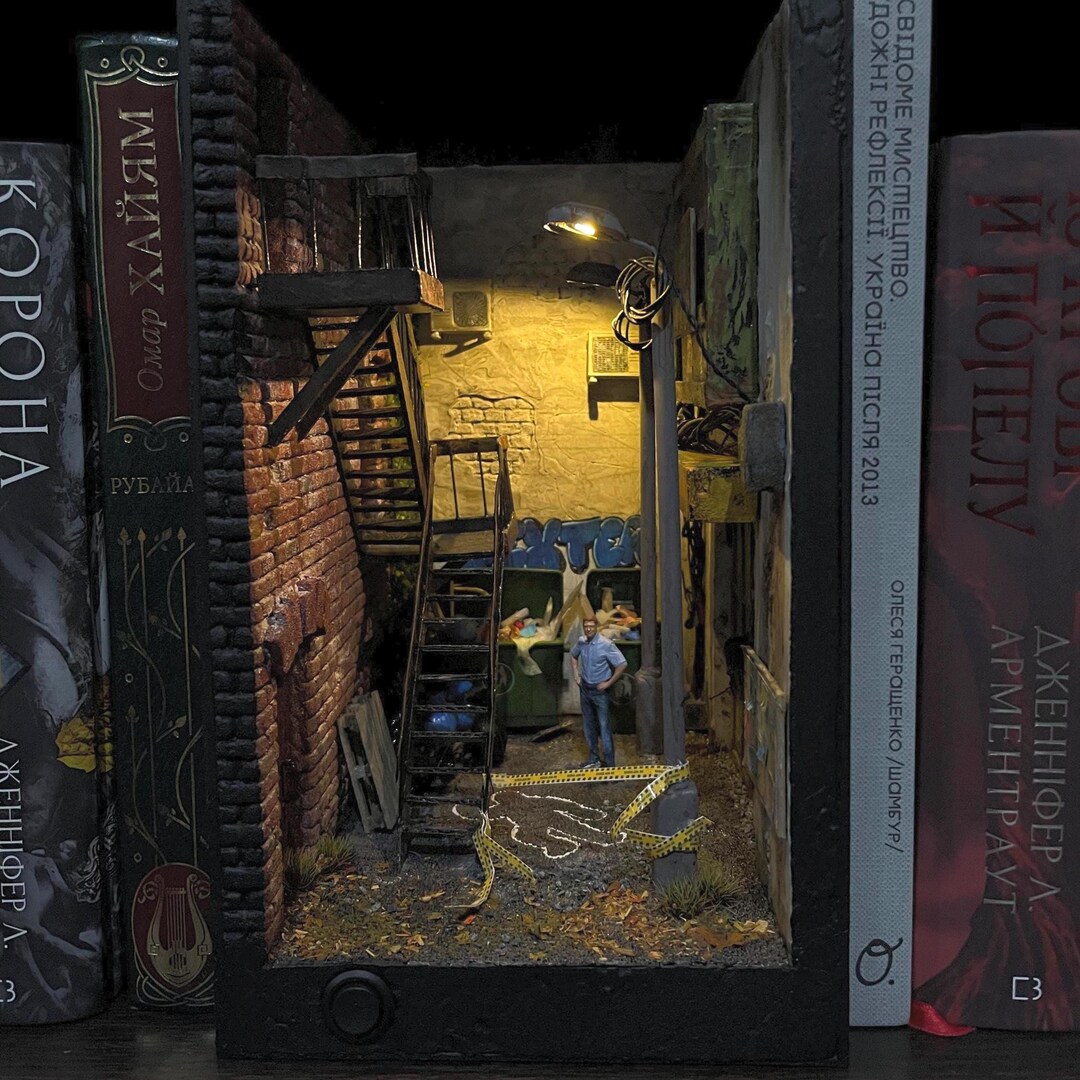 Book Nook - Dexter Crime Scene, Handmade Miniature Diorama - Etsy