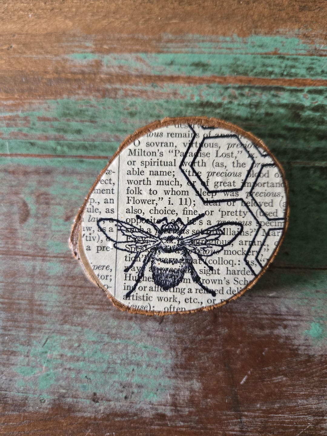 Bee & Honeycomb Magnet - Bee Magnet - Honeycomb - Bees - Insects ...
