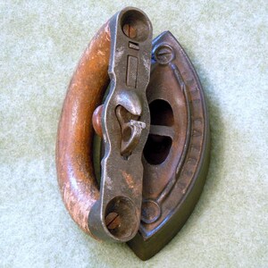 Vintage W. H. Howell Co. Cast Iron With Detachable Wood Handle and ...