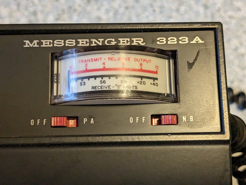 JOHNSON Messenger 323A Vintage CB Radio Transceiver USA W/ Microphone ...