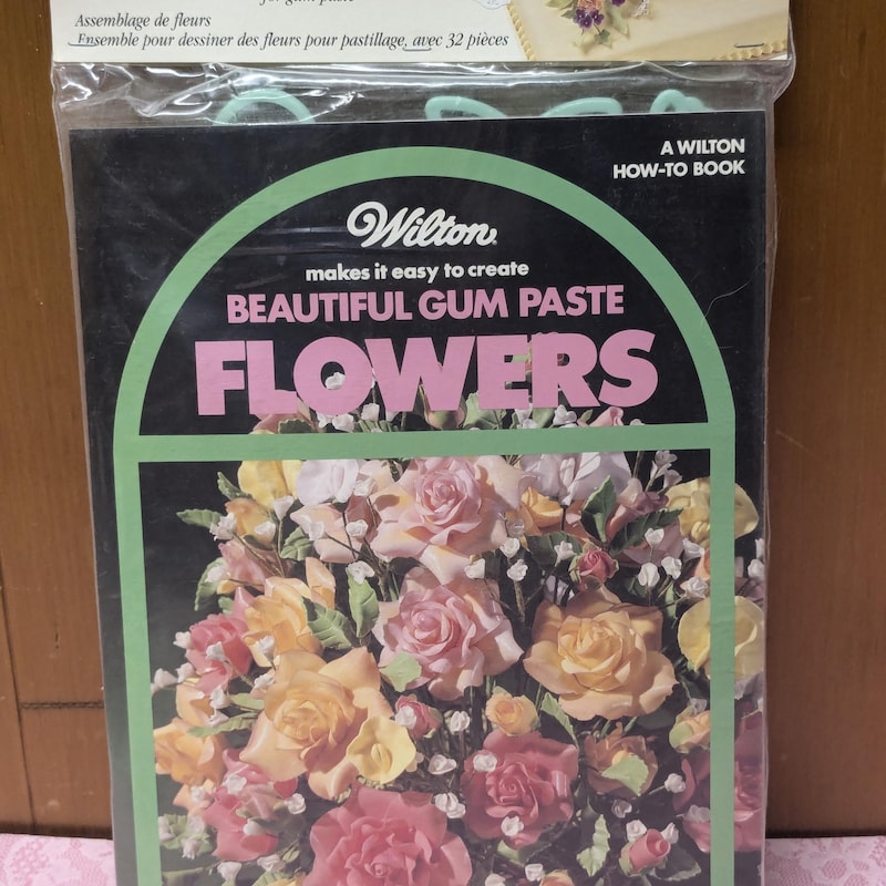 Gum Paste Flowers - Etsy
