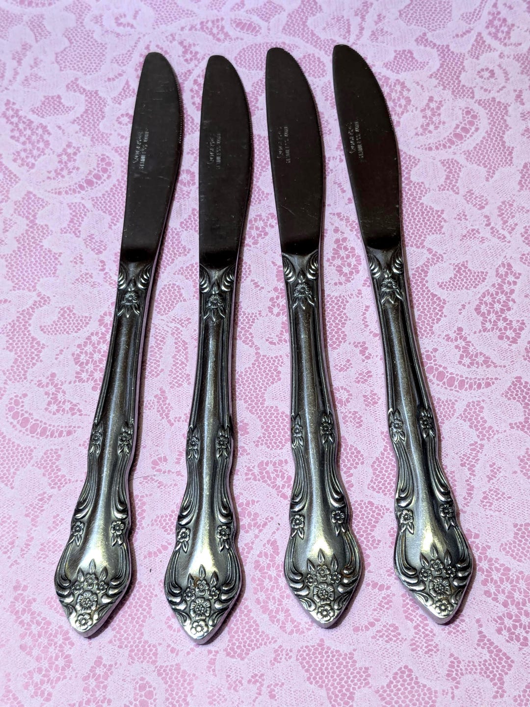 Four Vintage Rogers Co. Stainless Steel Dinner Knives: Dream Rose ...