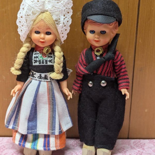 Volendam Costume - Etsy