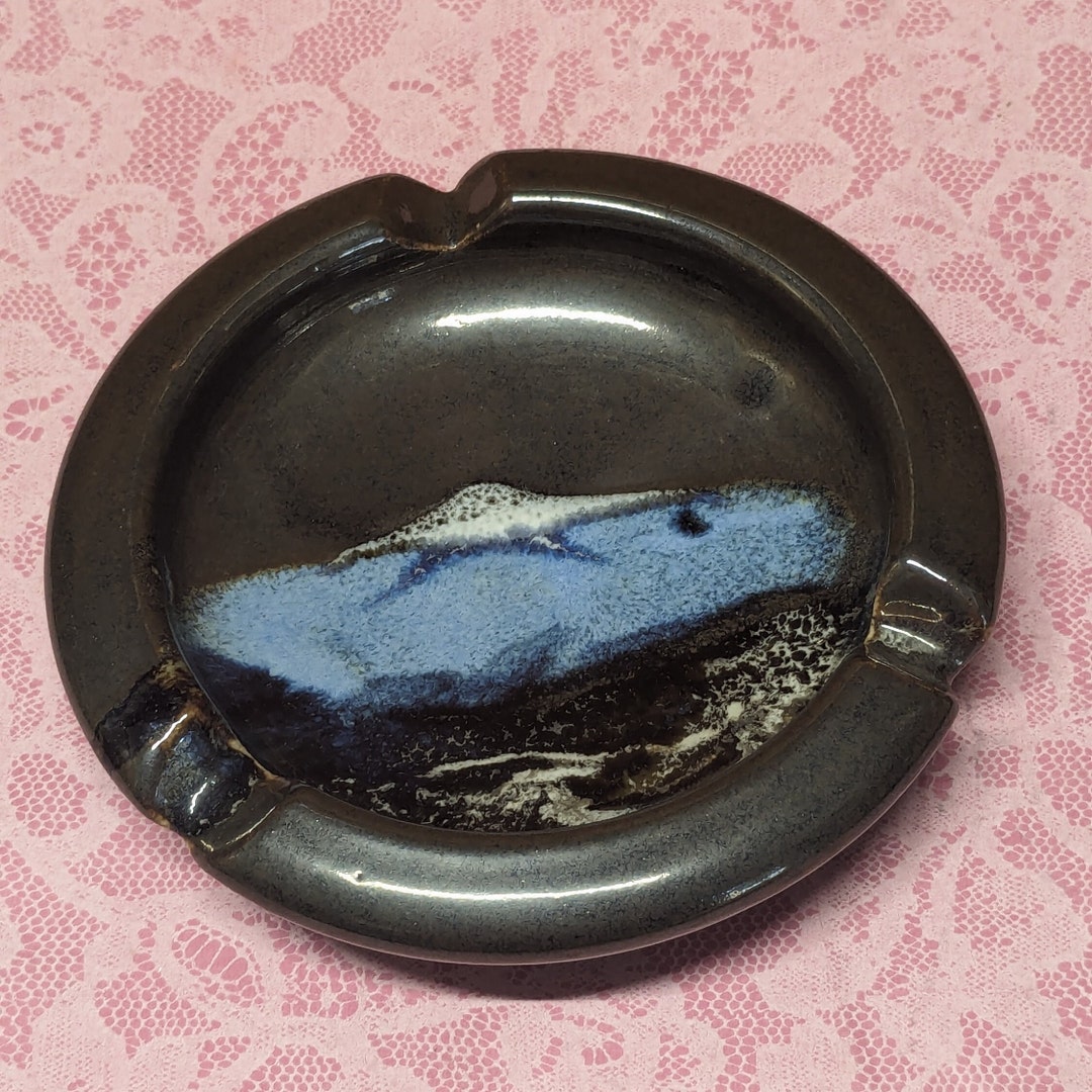 Vintage Wendt Art Pottery Mount St. Helens Ashtray With Ash Glaze Dated ...