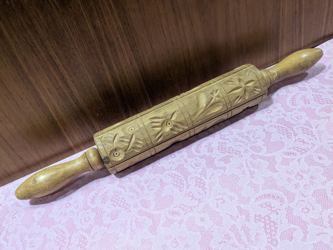 Vintage Wooden Carved Springerle Rolling Pin 16" Long: Features Birds ...