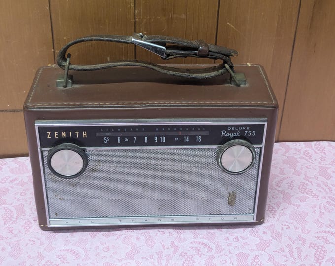 Vintage Zenith® Royal Deluxe 755 Portable Transistor Radio - Etsy