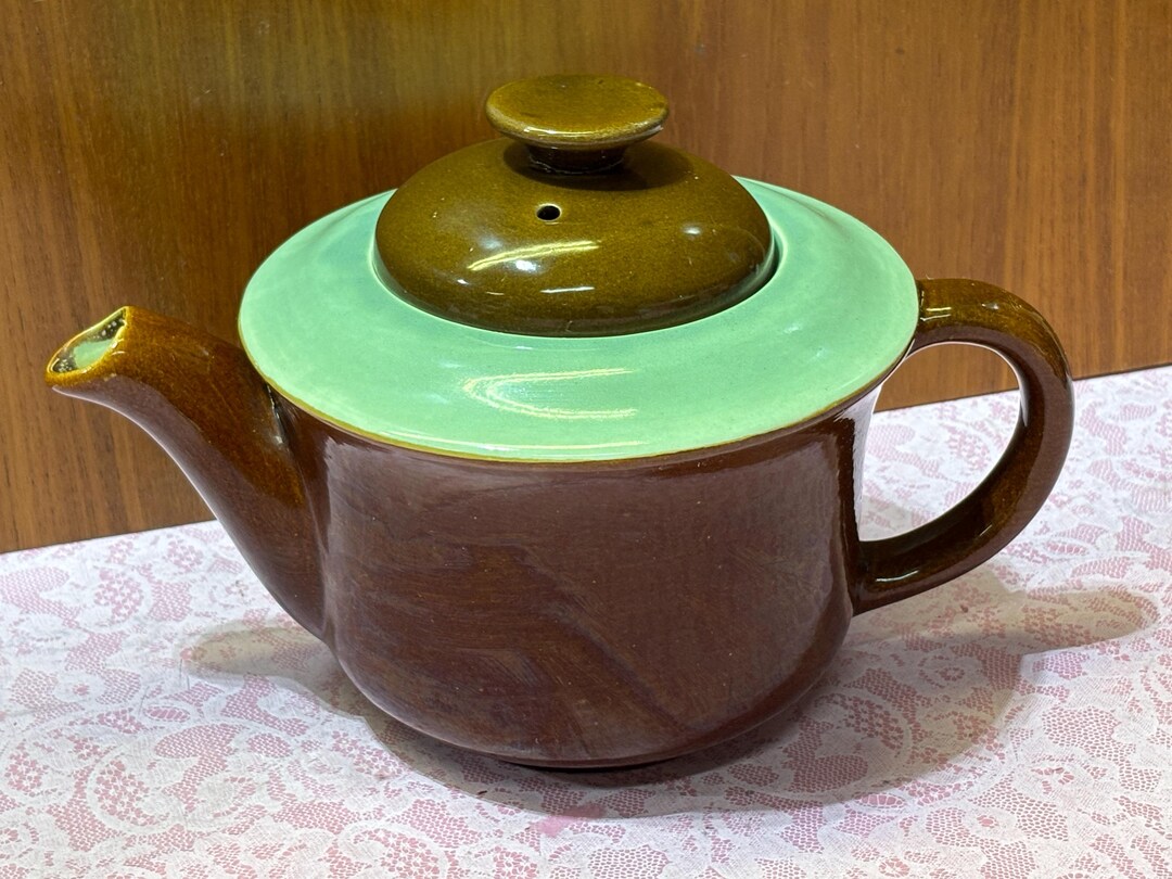 Vintage Collectible Red Wing Provincial Oomph Teapot: Jadeite Green and ...