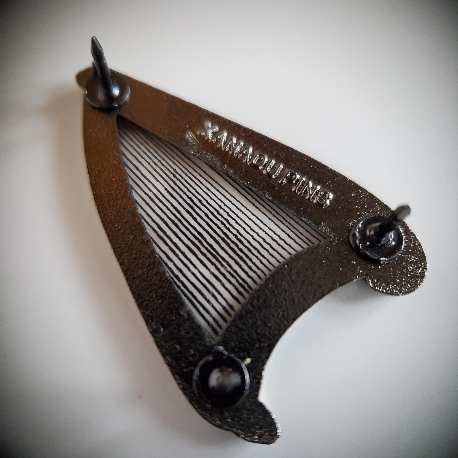 ACOTAR Dread Trove Harp 1.5" Enamel Pin - Etsy