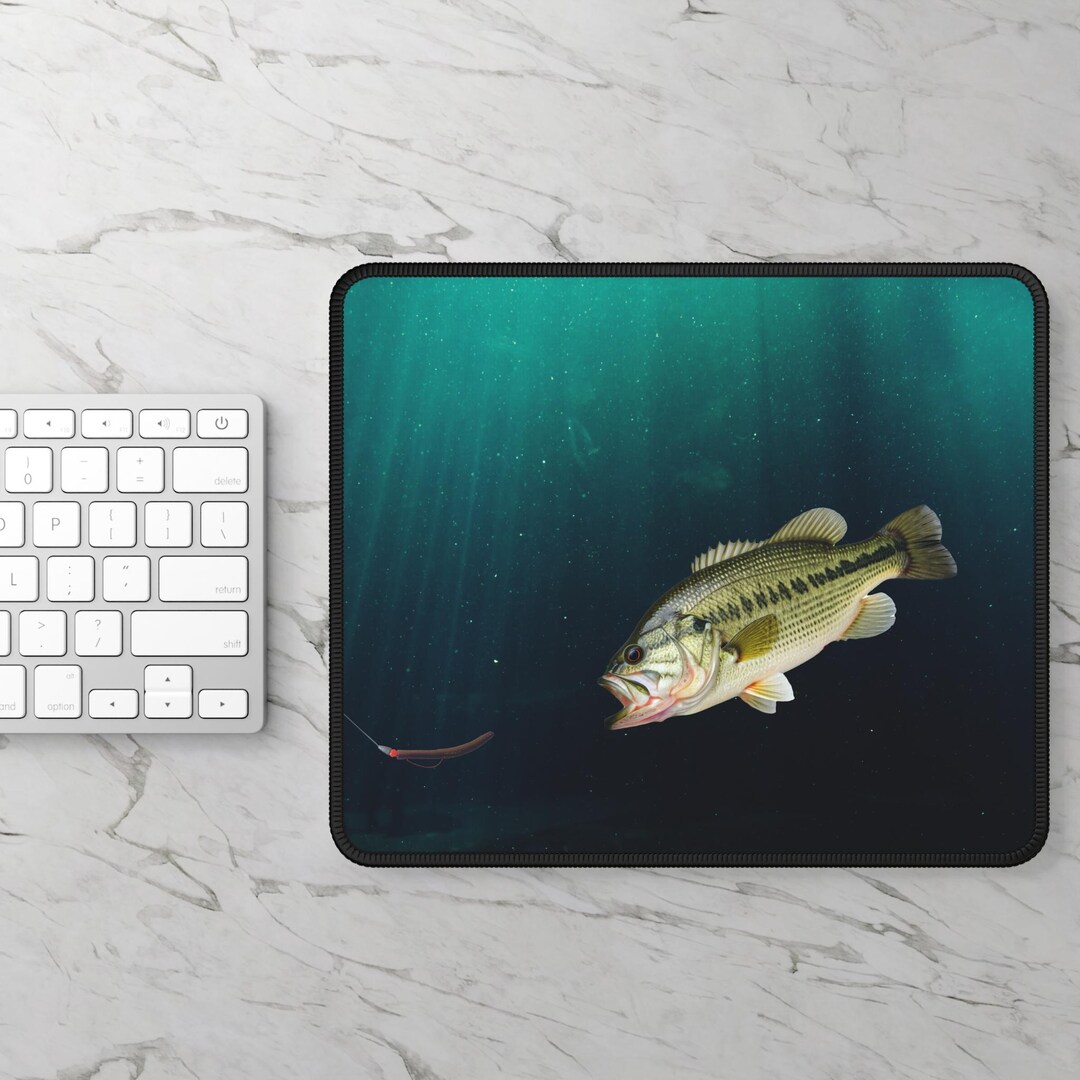 Bass Fishing Mouse Pad: Realistic Worm Design, Wildlife Office Decor - Etsy