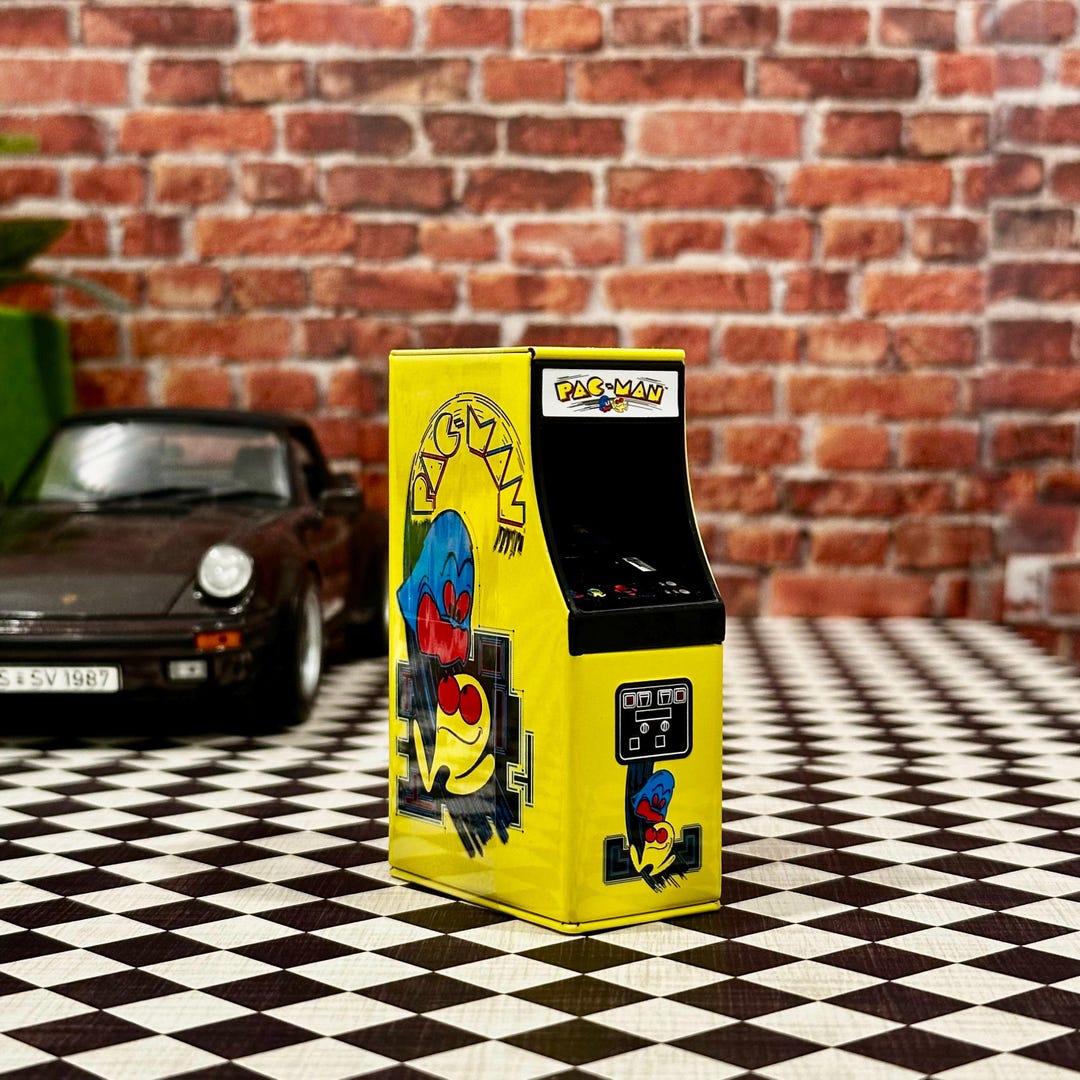 1/18 Scale Pac Man Arcade Machine Miniature Diorama Set | BEST SELLER ...