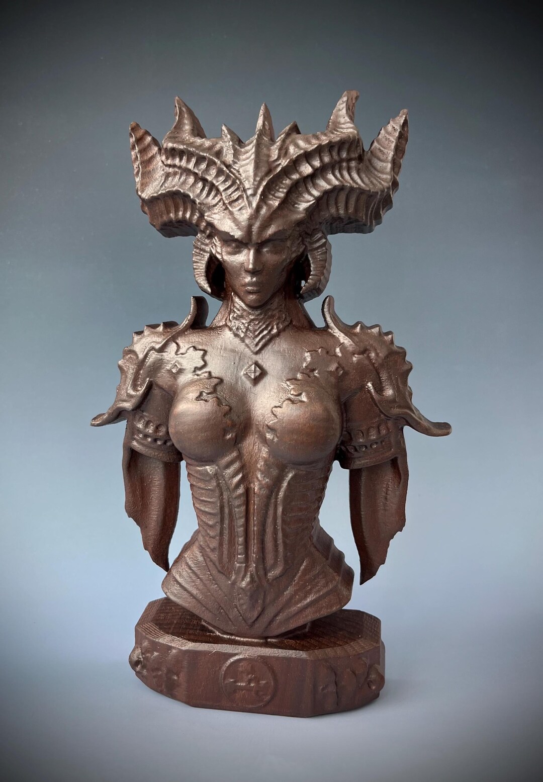 Lilith Wooden Statue, Bust of the Goddess Lilith - Etsy