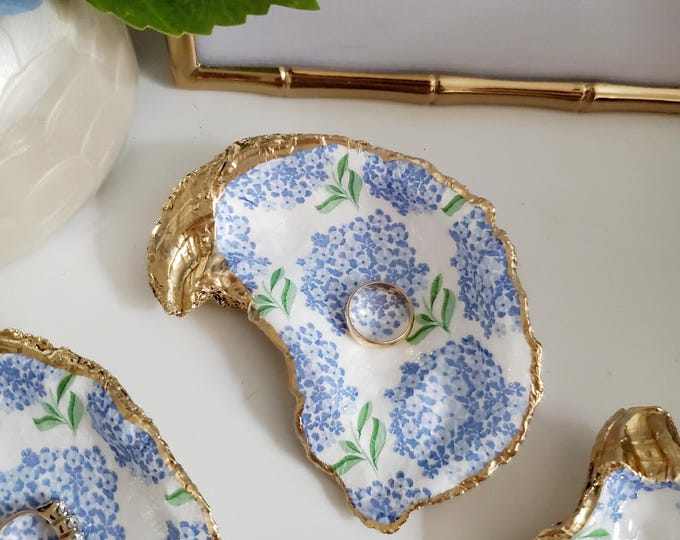 NANTUCKET SUMMER- Blue Hydrangea Oyster Shell Ring Dish, Engagement Gift, Bridesmaid Favors ...