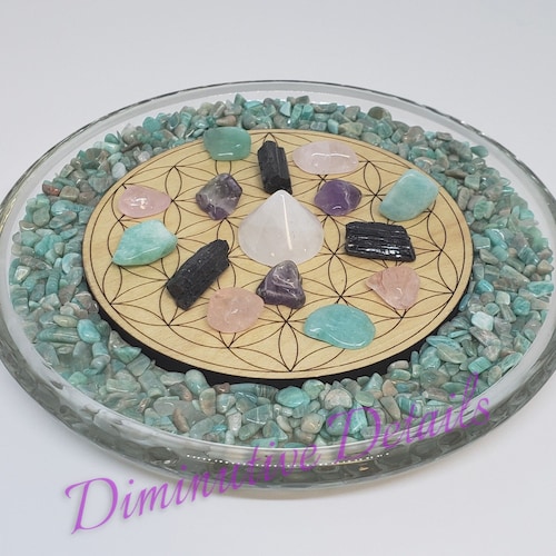 Reiki World Peace Crystal Grid Altar Decoration | Etsy