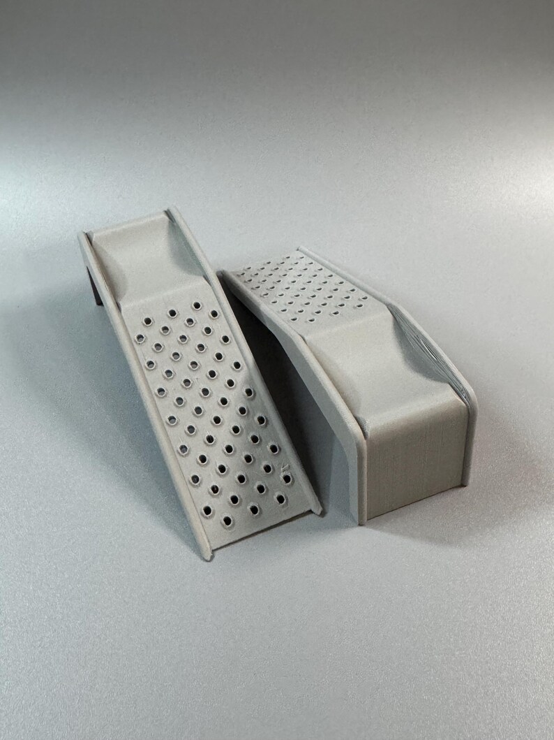 3D Printed 1/10 Scale Car Ramps - Set of 2 Grey or Red - Etsy