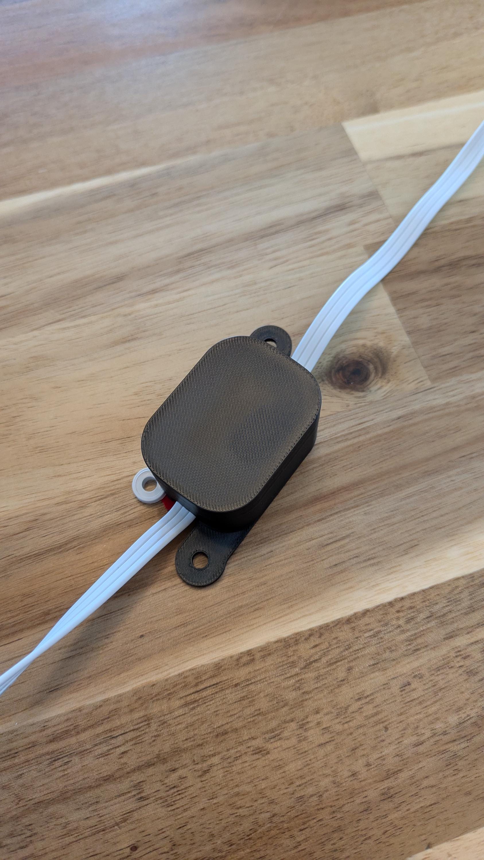 Brackets for EUFY Permanent Outdoor Lights E22 "snap on Mounts ...