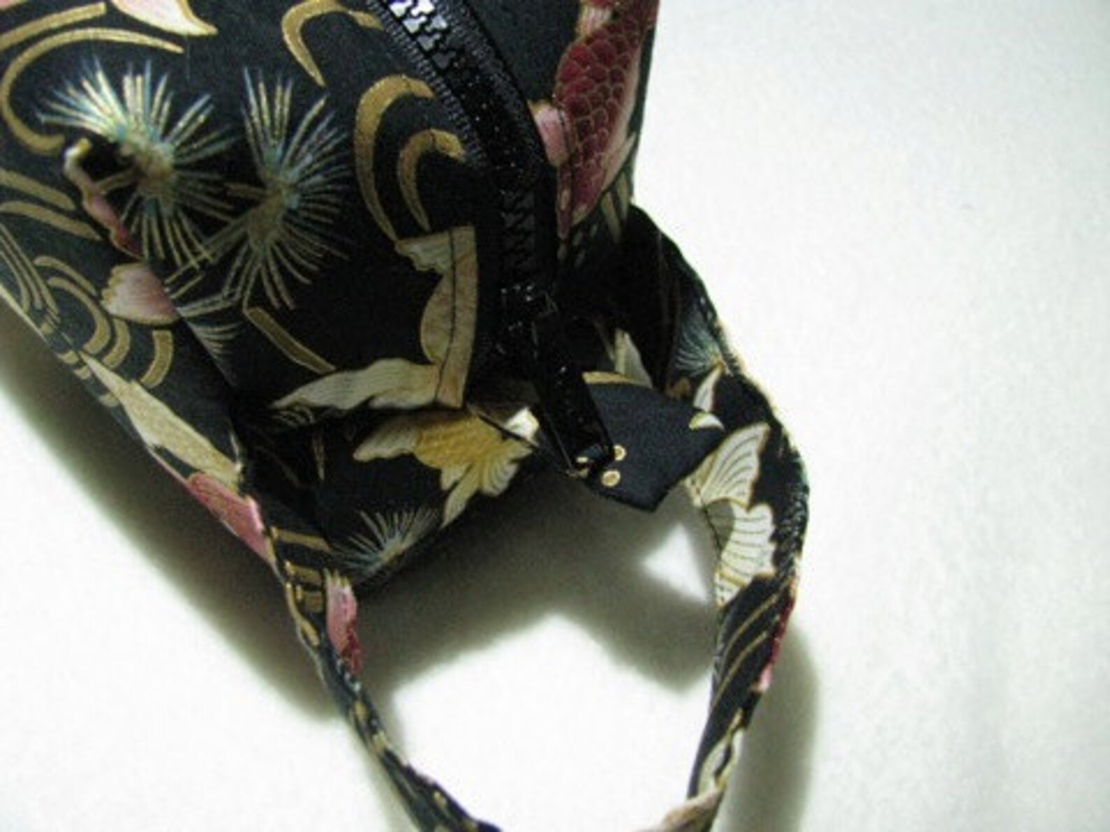 Elegant Koi Fish Bag Craft Bag Cosmetic Bag Makeup Bag Shaving Kit ...
