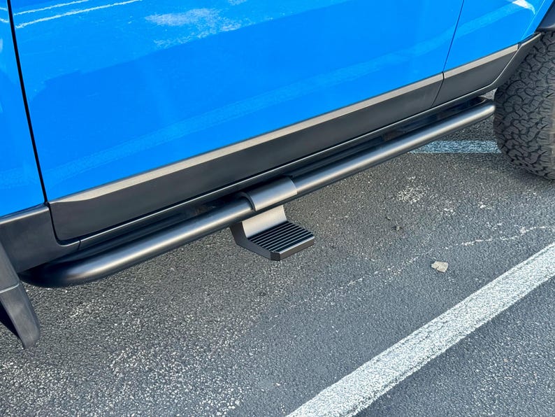 Tacoma / FJ Cruiser Side Steps: Rockloks Snap-on, 30 Second Tool-free ...