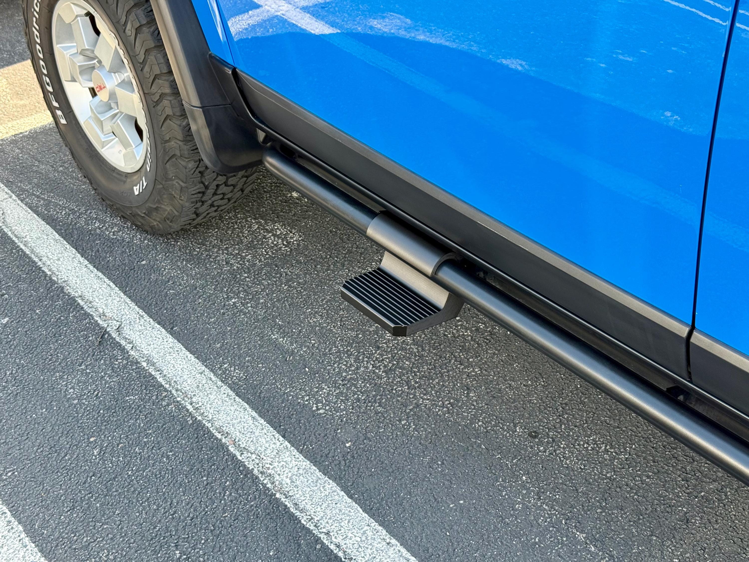 Tacoma / FJ Cruiser Side Steps: Rockloks Snap-on, 30 Second Tool-free ...