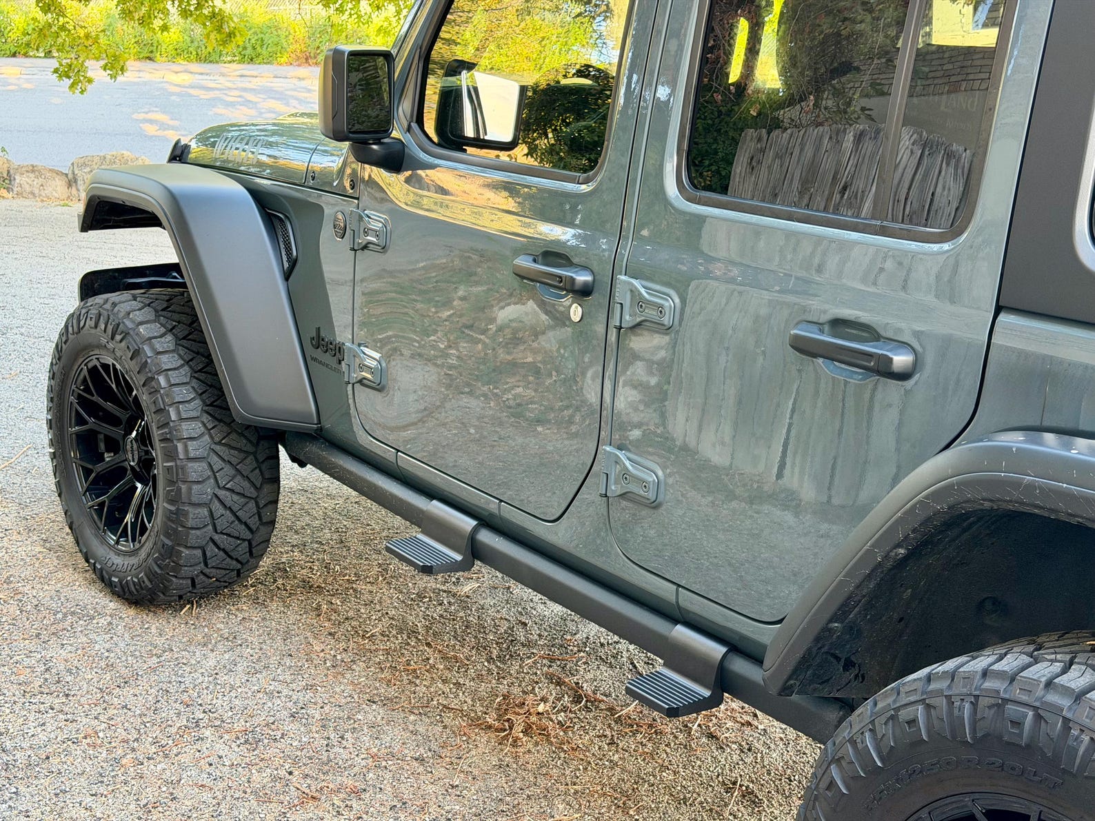 Wrangler / Gladiator Side Steps: Rockloks Snap-on, 30 Second Tool-free ...