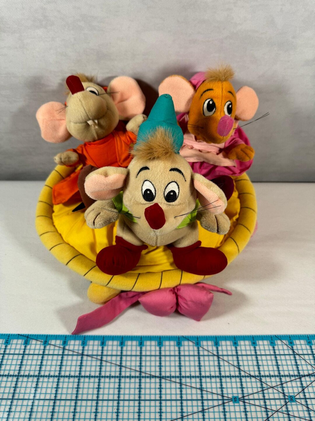 Vtg Disney Store Cinderella Mice With Basket Plush Gus Gus Jaq & Susy ...