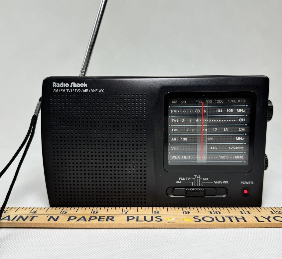 Radio Shack Portable Multiband Radio 12-456 AM/FM Air Traffic Tested ...