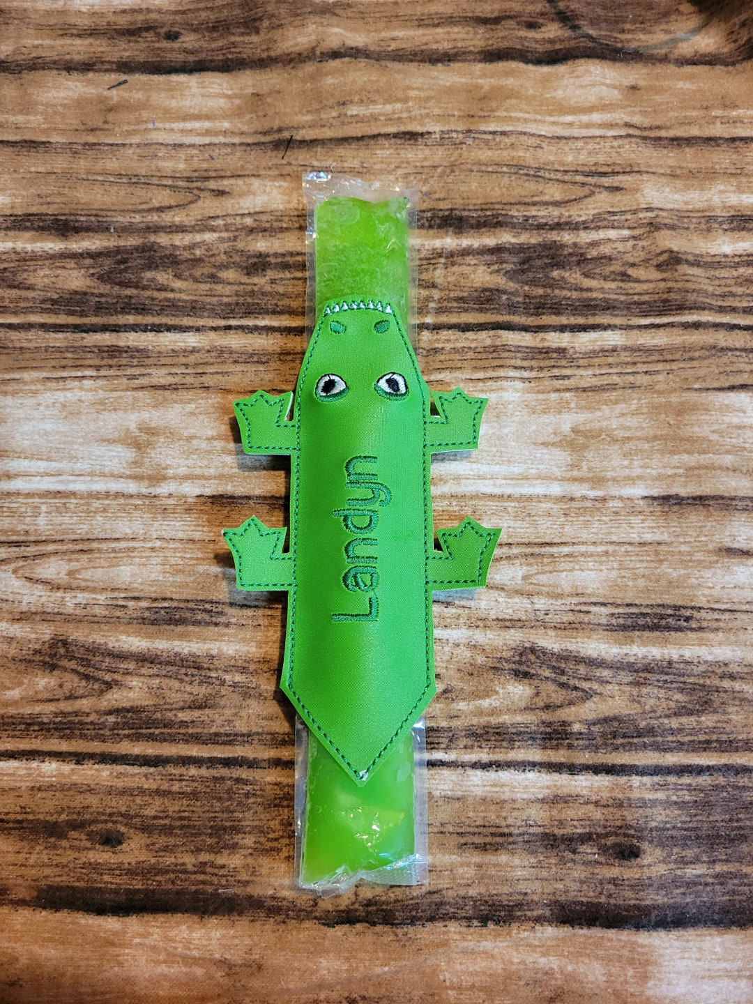Alligator Tail Ice Pop Holder Sleeve | Icy Holder | Gator Freeze Pop ...