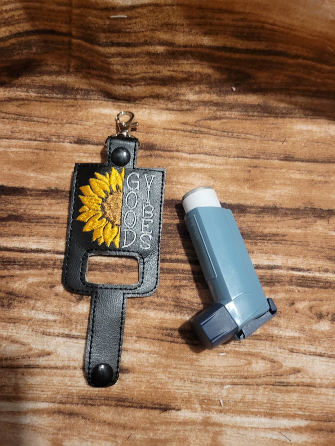 Good Vibes Inhaler Holder Keychain, Sunflower Inhaler Holder Case Key ...
