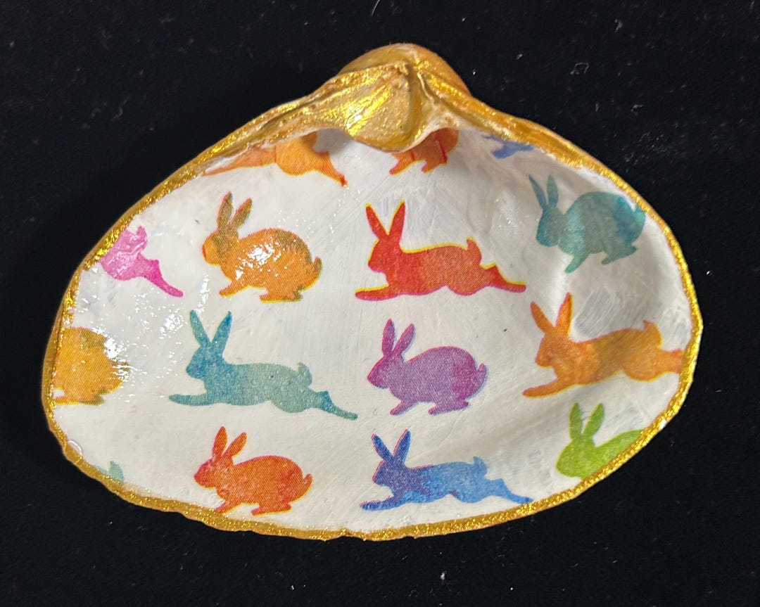Easter Rainbow Bunnies; Large Clam Shell Ring Dish;jewlery Dish ...