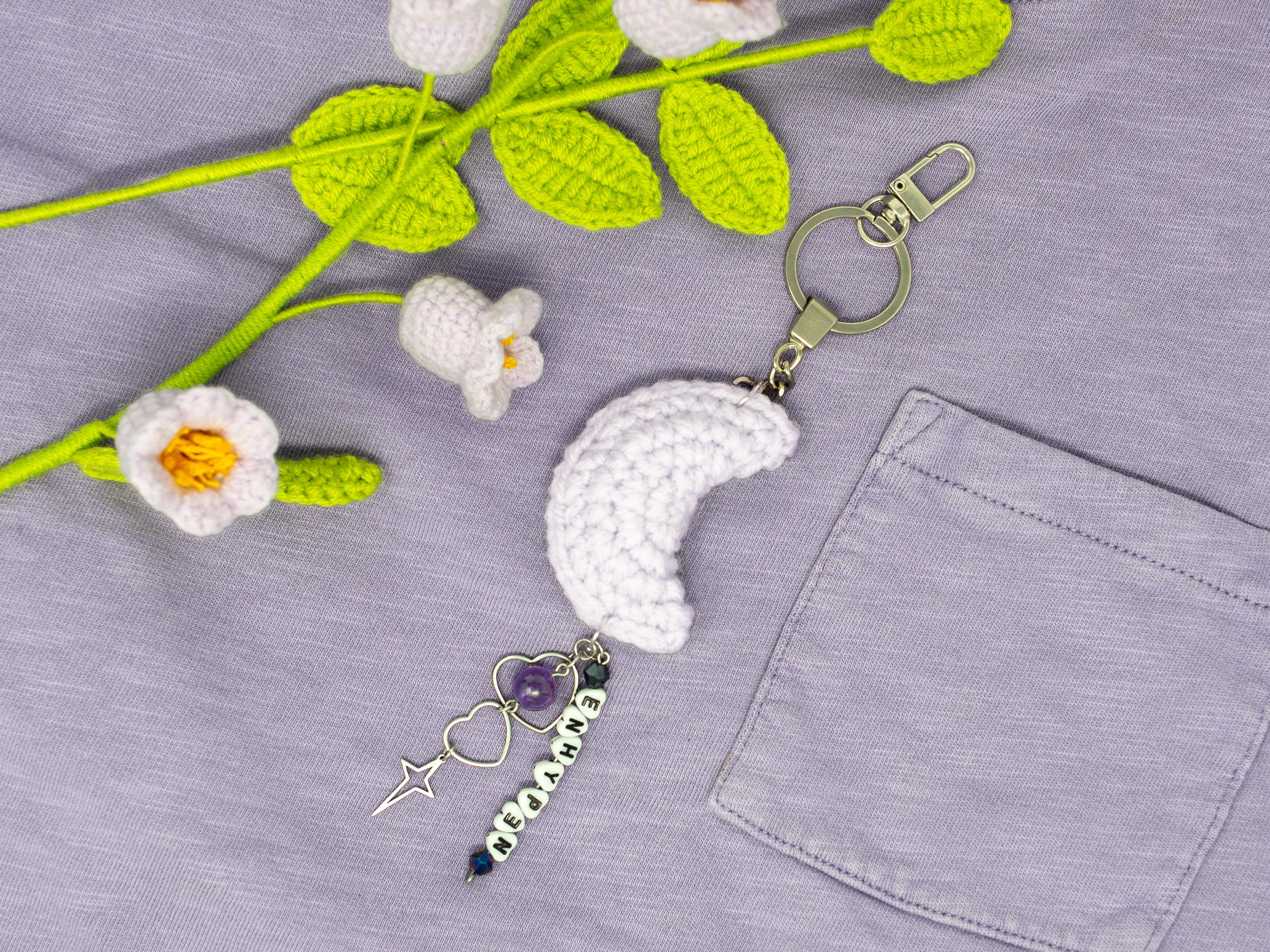 ENHYPEN Crystal Crochet Keychain: ENHYPEN Keychain With Crochet Moon ...