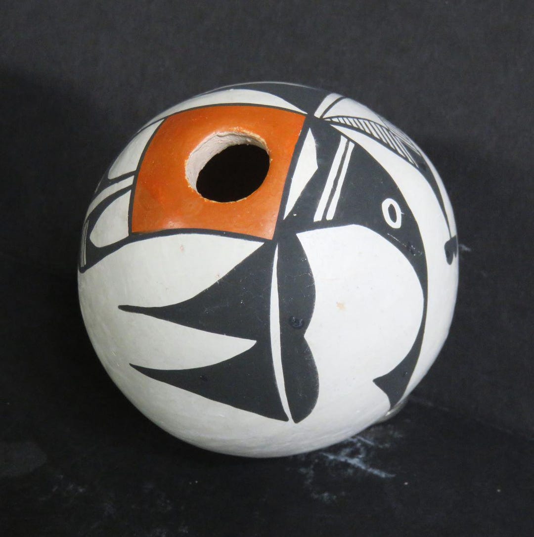 ACOMA EAGLE Seedpot,signed E.V., Vintage Native American Polychrome ...