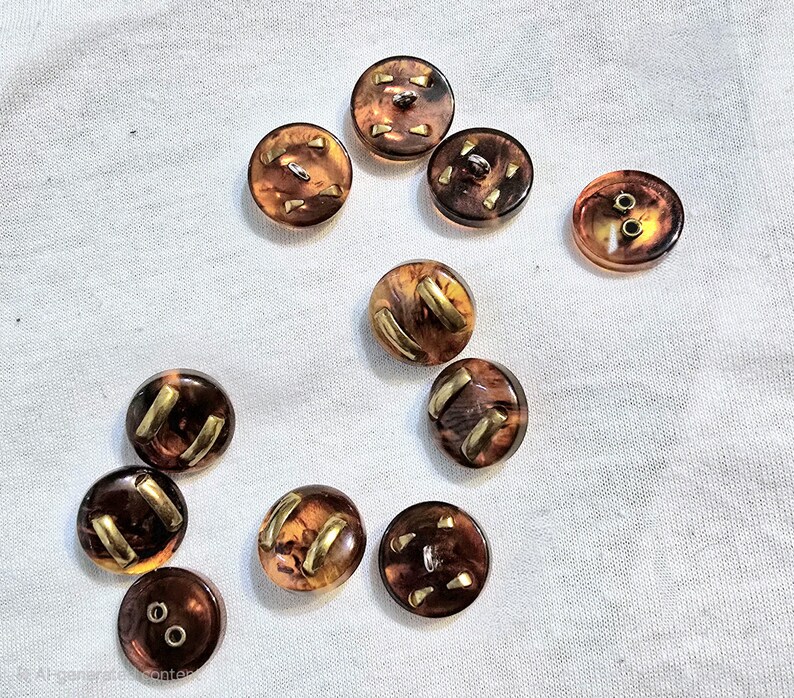 Buttons - 12 Tortoiseshell Look Buttons - Vintage - Etsy