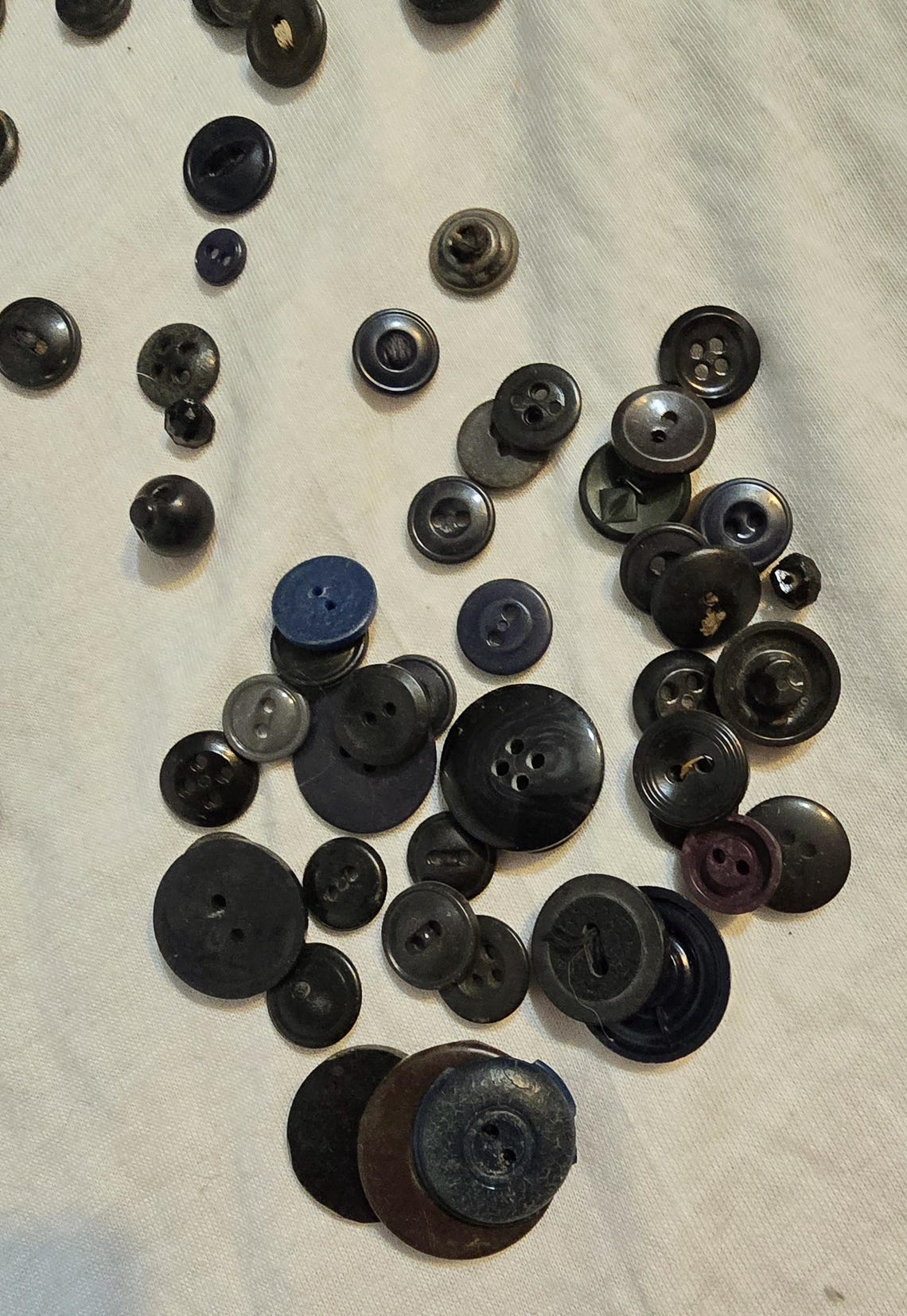 Black, Vintage Buttons of Varying Size and Materials - Etsy