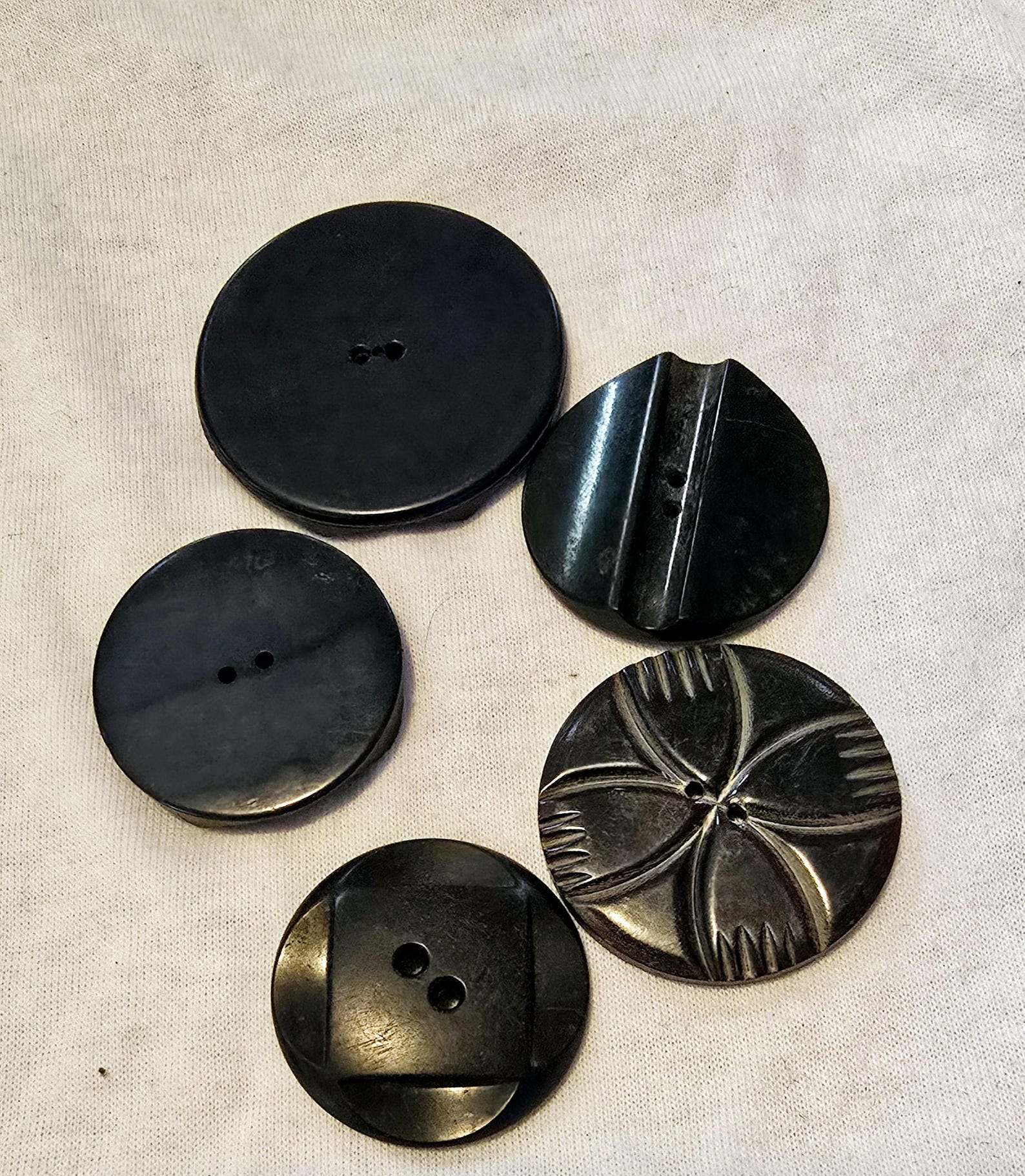 5 Large Vintage Black Buttons - Etsy