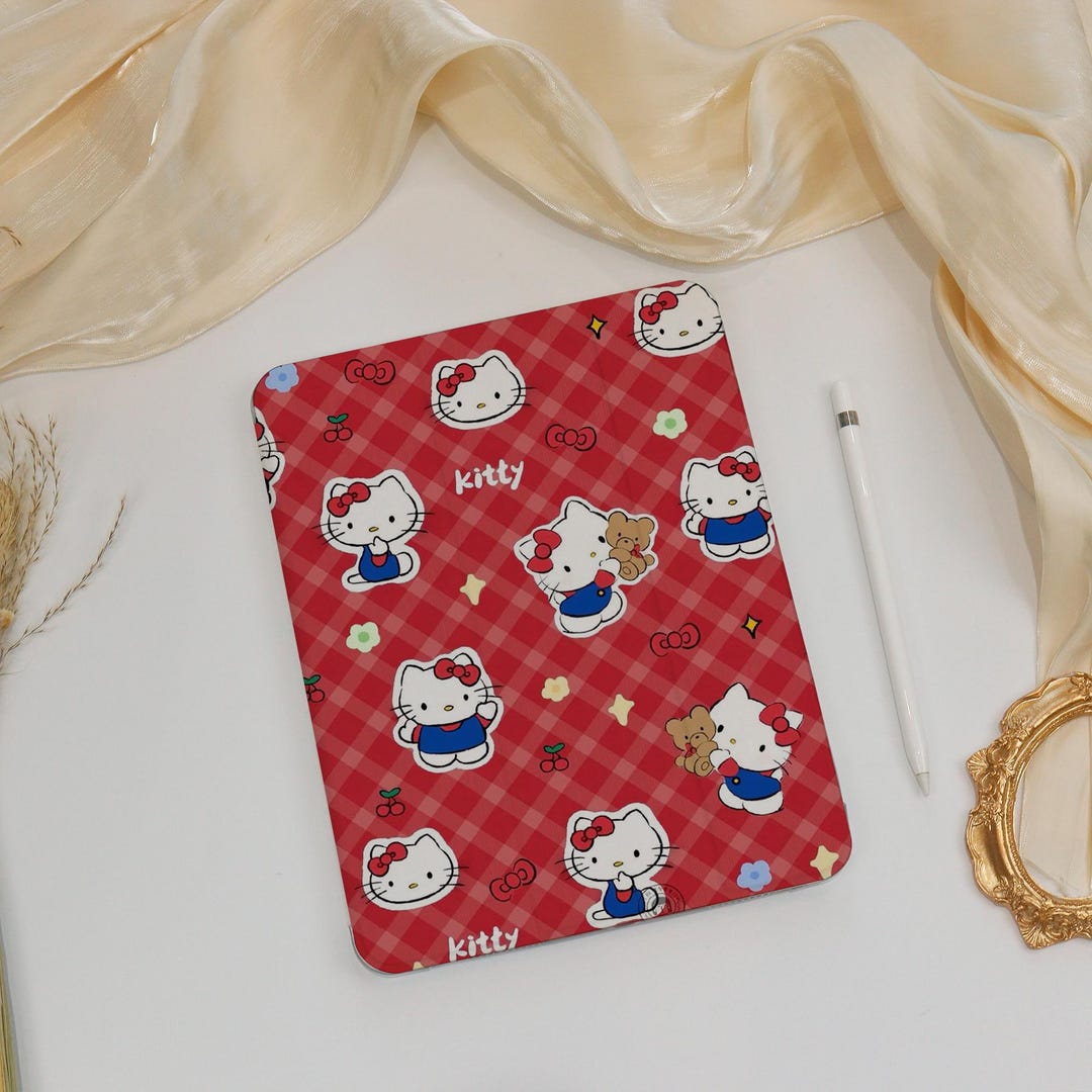 Adorable Hello Kitty on Checkered iPad Case for iPad 10.2" 10.9" 11" 12 ...