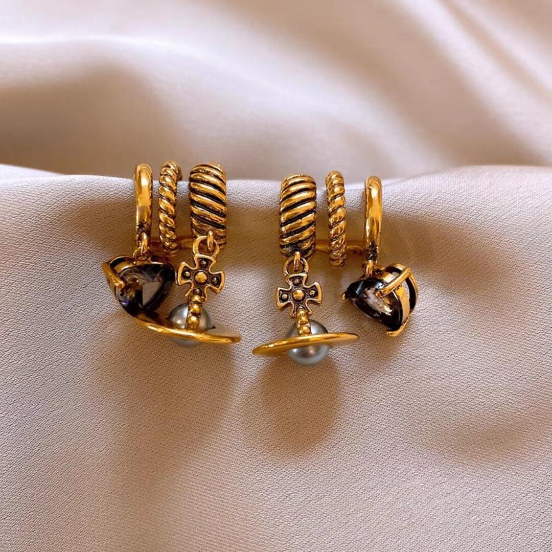 Nana Anime Triple Hoop Drop Earrings – Gold Twist Planet and Heart ...