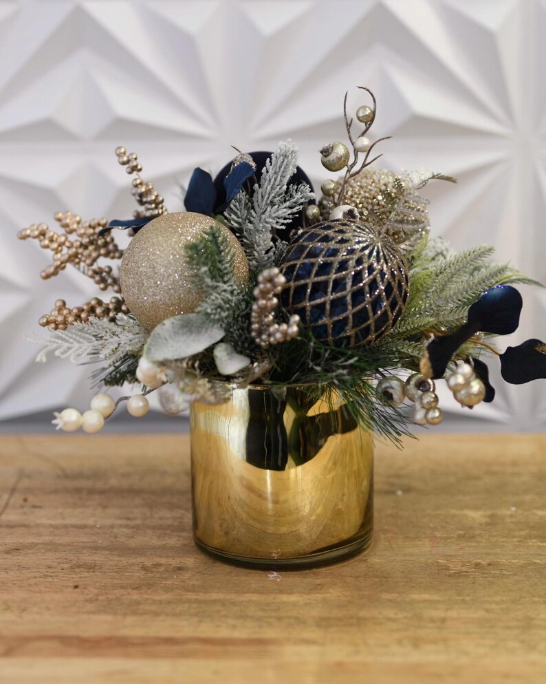 Elegant Table Centerpiece - Etsy