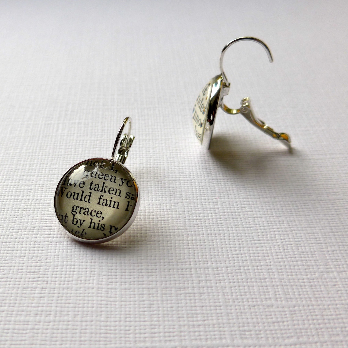 Hamlet Earrings Shakespeare Jewellery Theatre and Plays - Etsy Sweden