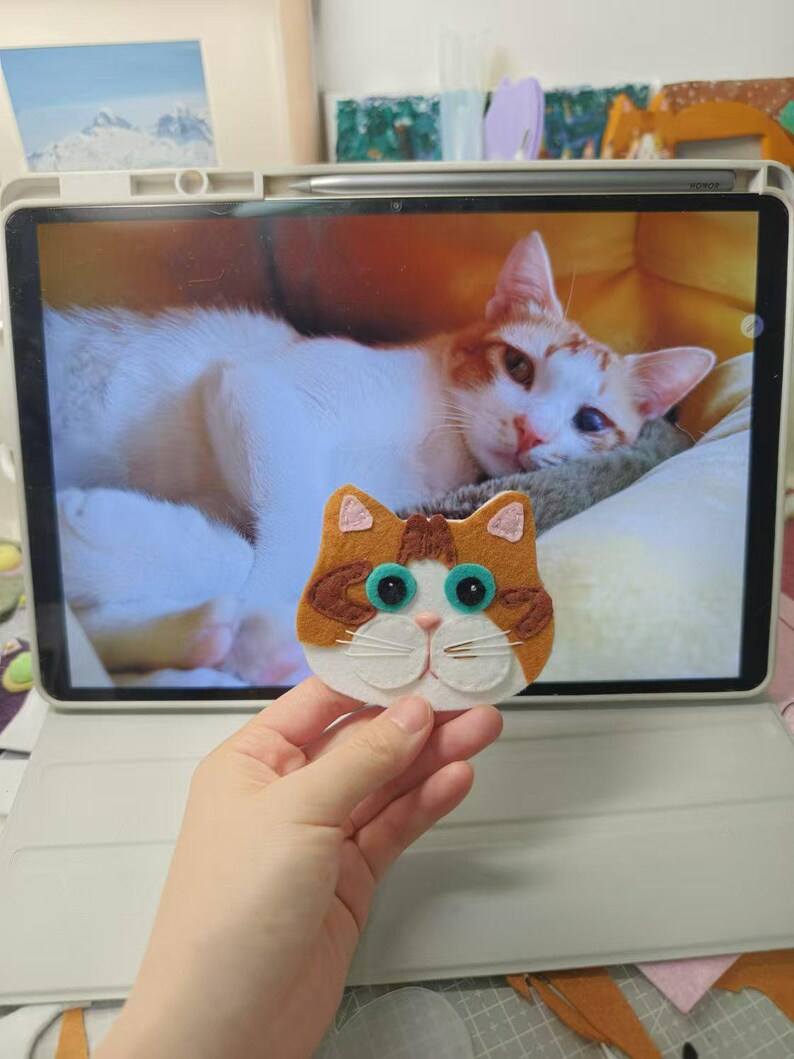 Cute Moving Cat Head, Gift for Pets,unique Design, Handmade, Custom ...