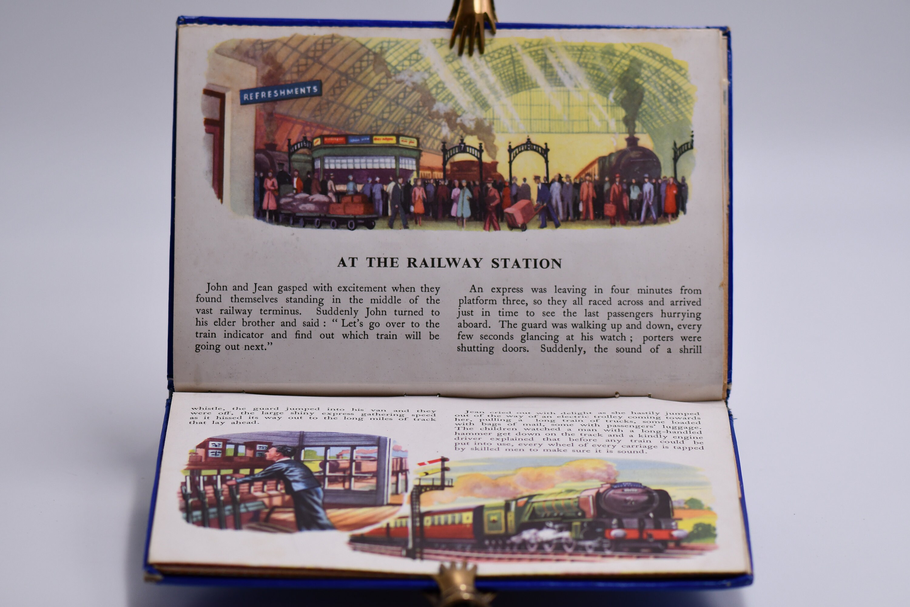 Air Land and Sea in Pop-up Action Pictures, Mid-century 1950's British ...