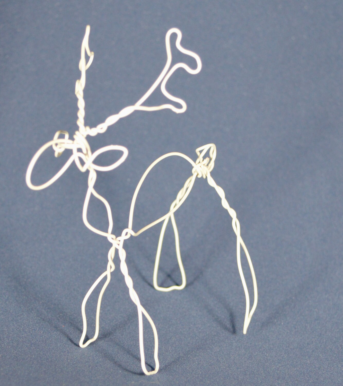 Small White Wire Reindeer Sculpture- Eggshell White Wire Decor - Wire ...