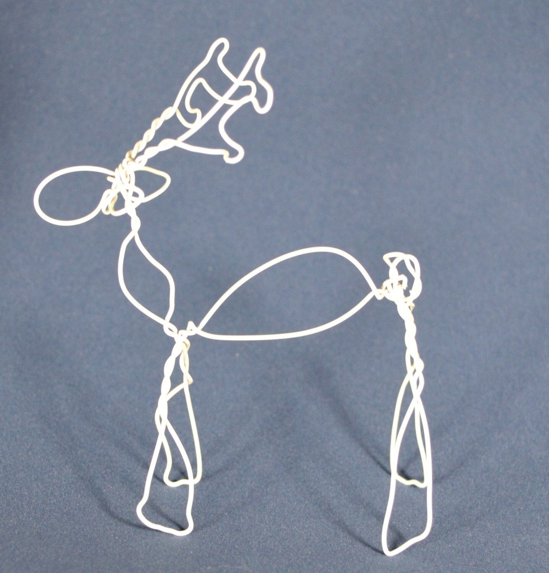 Small White Wire Reindeer Sculpture- Eggshell White Wire Decor - Wire ...