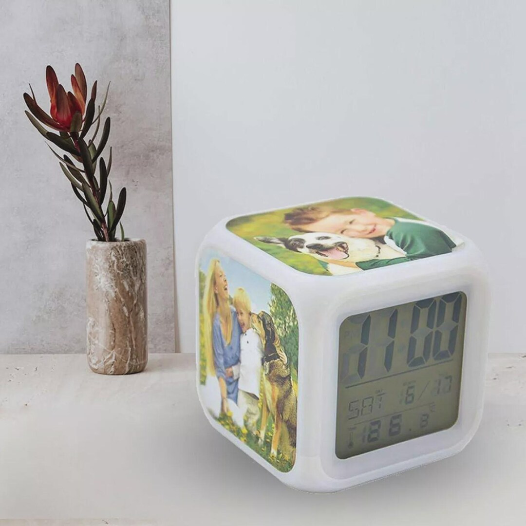 Personalised 3 Photo Glowing LED 7 Color Change Digital Alarm Clock ...