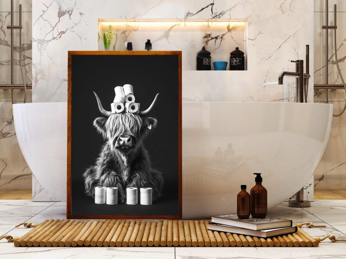Highland Cow Wall Art Decor, Funny Bathroom Print, Toilet Paper Decor ...